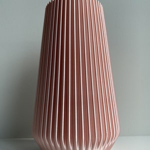 Waveline by WAVE PRINT STUDIOS | 3D Printed Decorative Vase | Made From ...
