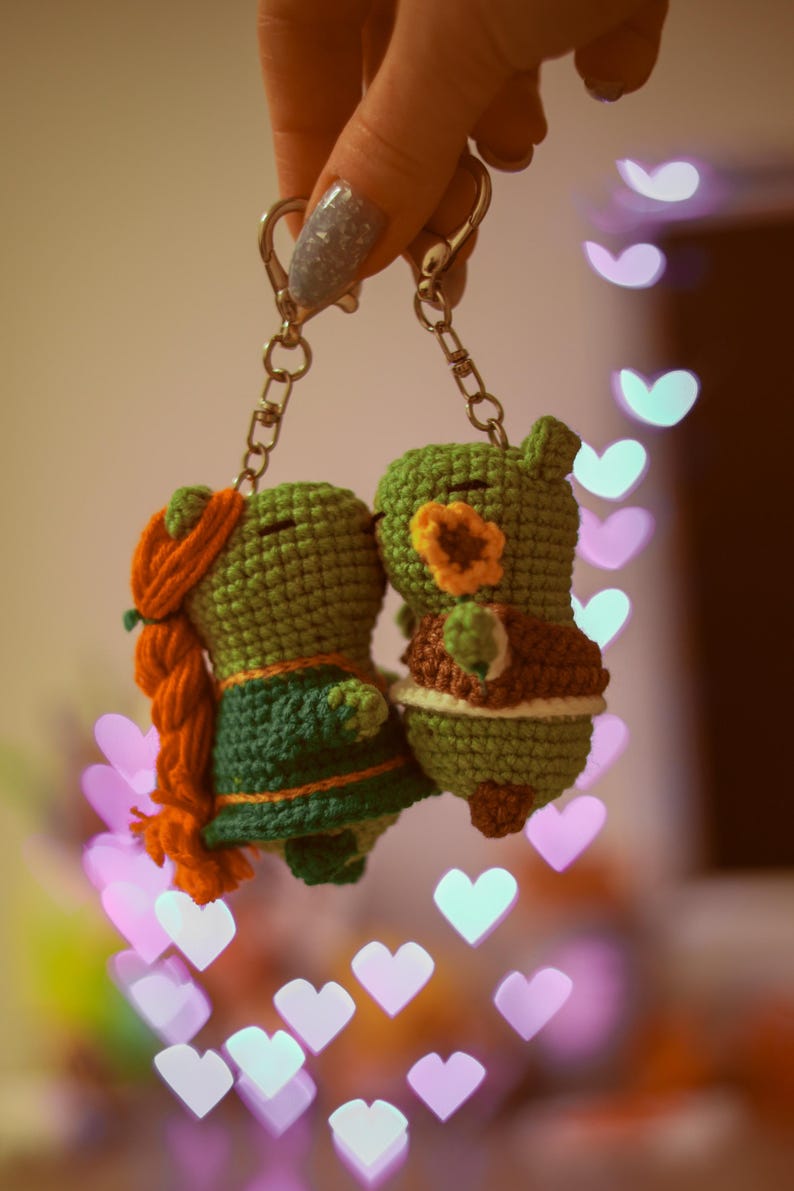 SHREK and Fiona Crochet Matching Keychains | Couple Keychain | Kissing ...