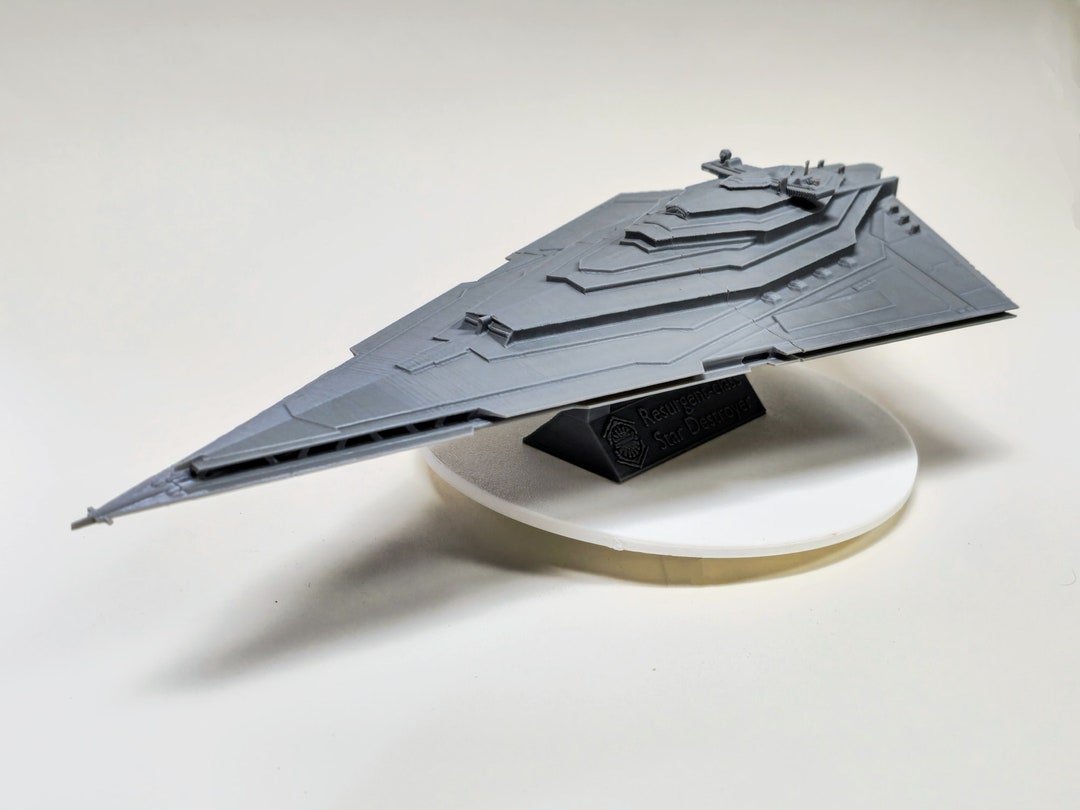 Resurgent-class Star Destroyer – First Order Flagship Model (2 Sizes ...