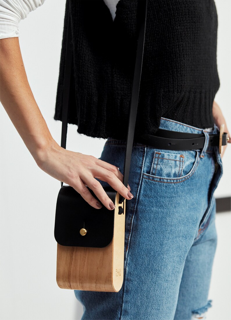 Pale Pink Leather and Wood Mini Purse, Minimalist Phone Pouch, Ideal ...