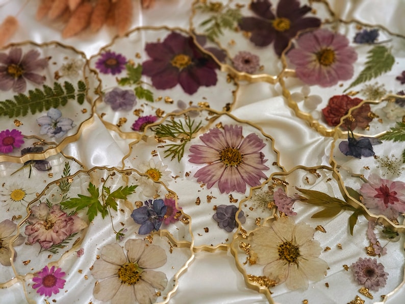 Purple Resin Real Pressed Flowers Coasters - Etsy