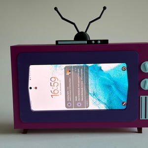 Simpson TV Smartphone Stand - Etsy