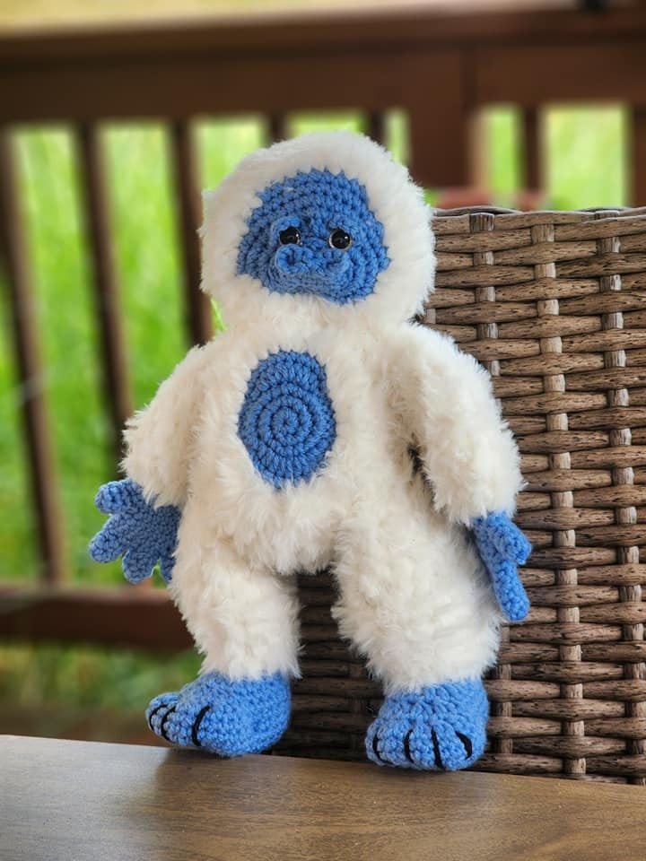 Ye Royal Sasquatch (PATTERN ONLY) - Etsy