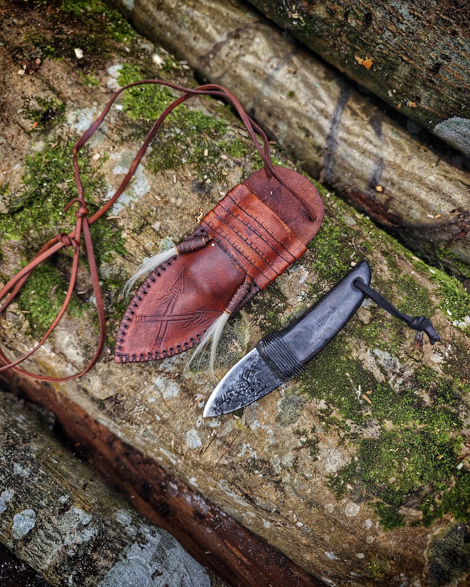 Handcrafted Primitive Neck Knife – the Spirit of Ancient Hunters, A ...