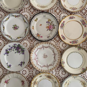 Mismatched Vintage Floral Salad Plates - Set of 4 or 6 (7 Inch) - Etsy