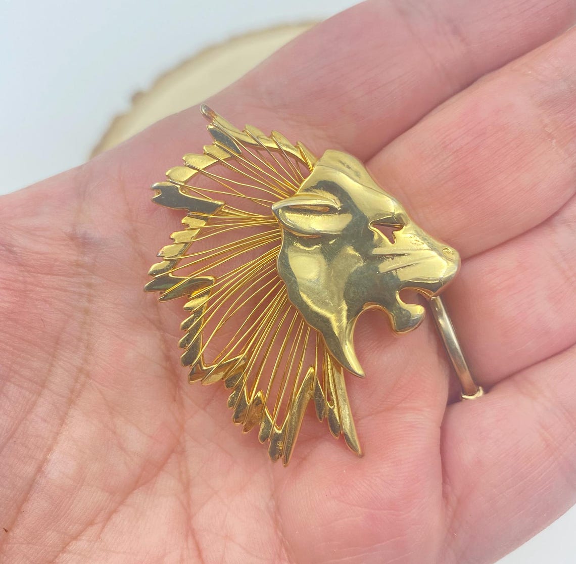 Vintage Leo Lion Gold Tone Brooch Pin Astrology Jungle Safari Theme Big ...