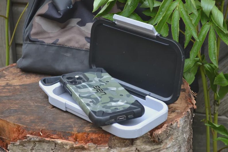 Personal Utility Protection Case – Hiking & Outdoor Storage - Etsy