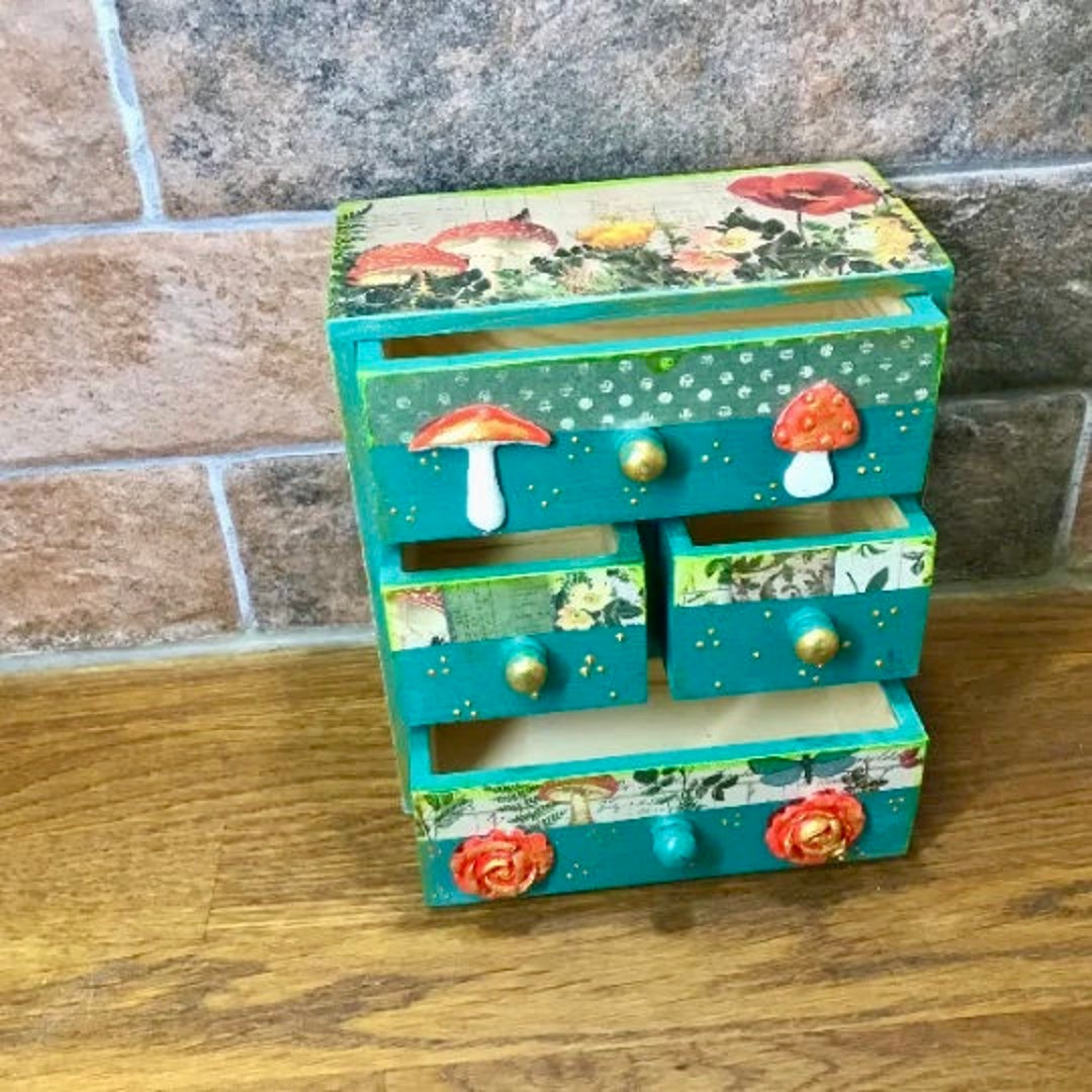 Miniature Wooden Storage Drawers, Jewellery Box, Keepsakes Holder ...