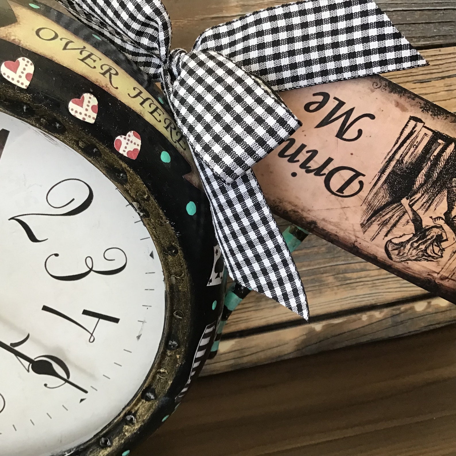 Alice in Wonderland Large Freestanding Mantel Tabletop Clock, Teapot ...