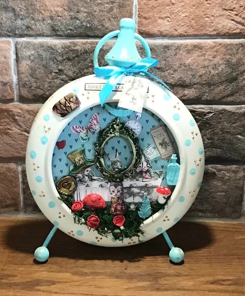 Clock Face Upcycled Alice in Wonderland Scene, Alice in Wonderland Home ...