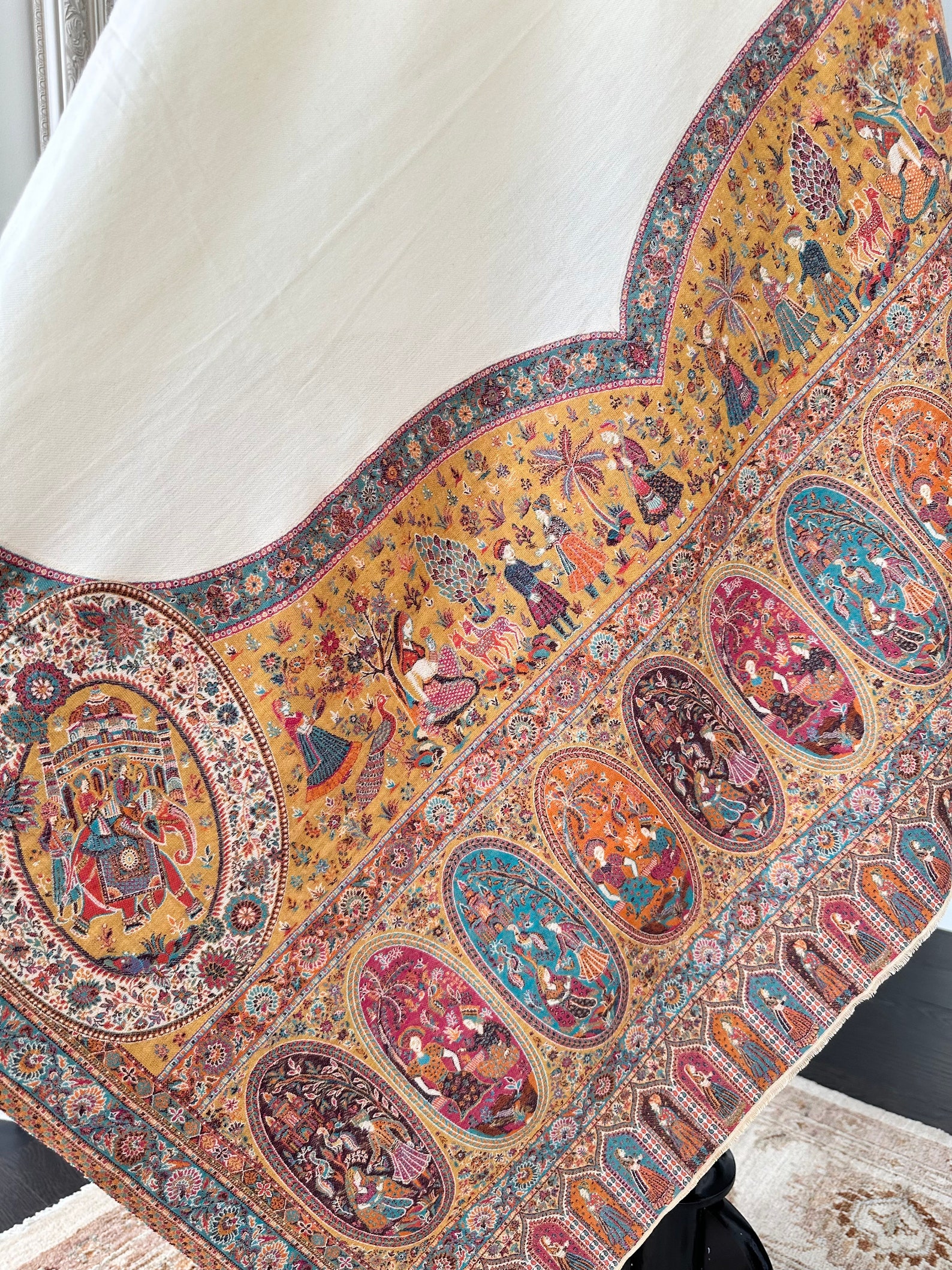 Timeless Tapestry Kani Mughal Art Shikargah Pictorial Shawl in Kashmiri ...