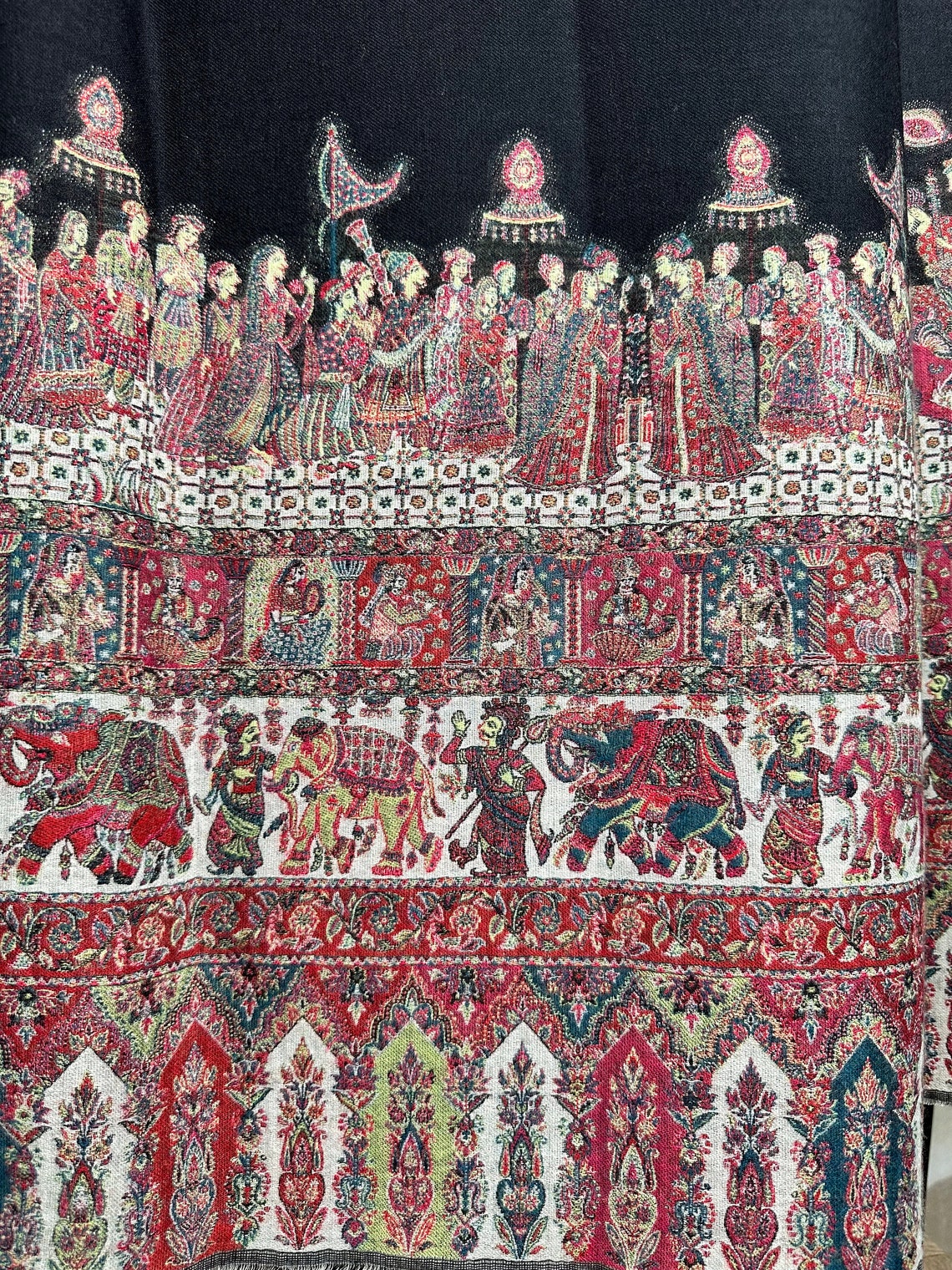 Experience the Charm of a Kashmiri Wedding Procession With Our Kani ...