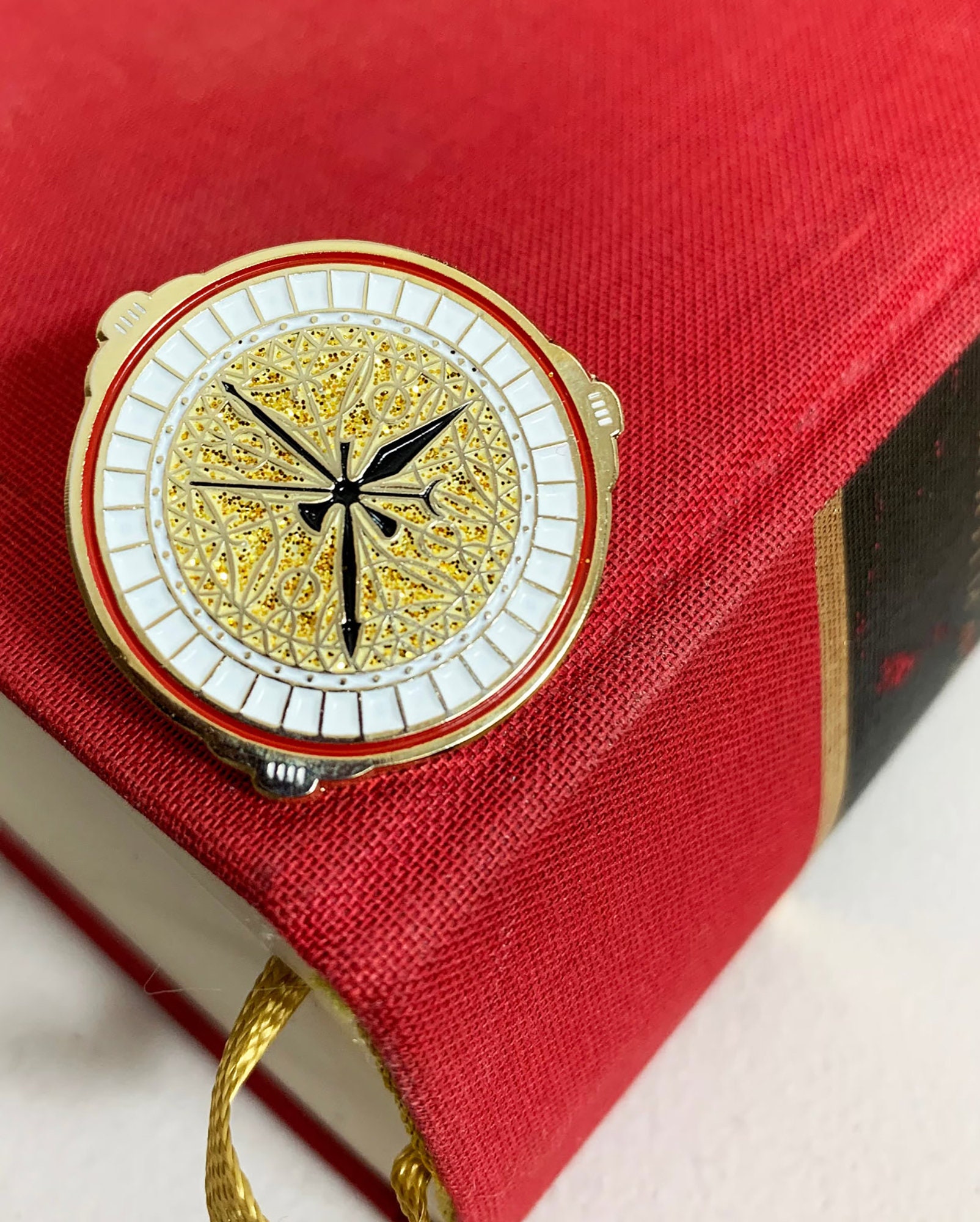 His Dark Materials Enamel Pin Badge - Alethiometer Pin - Golden Compass ...
