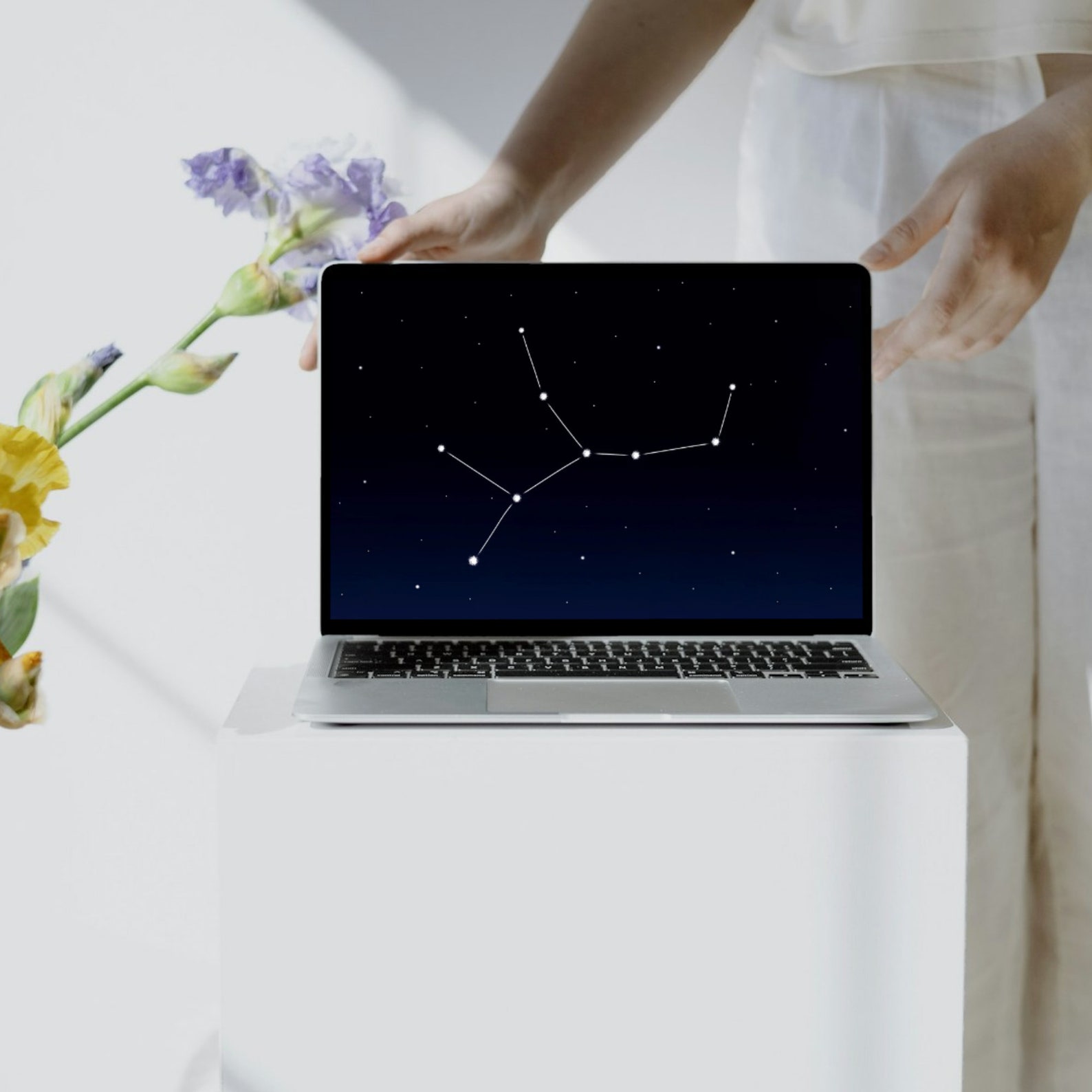 Virgo Constellation Desktop Wallpaper: Minimalist Zodiac Star Sign ...
