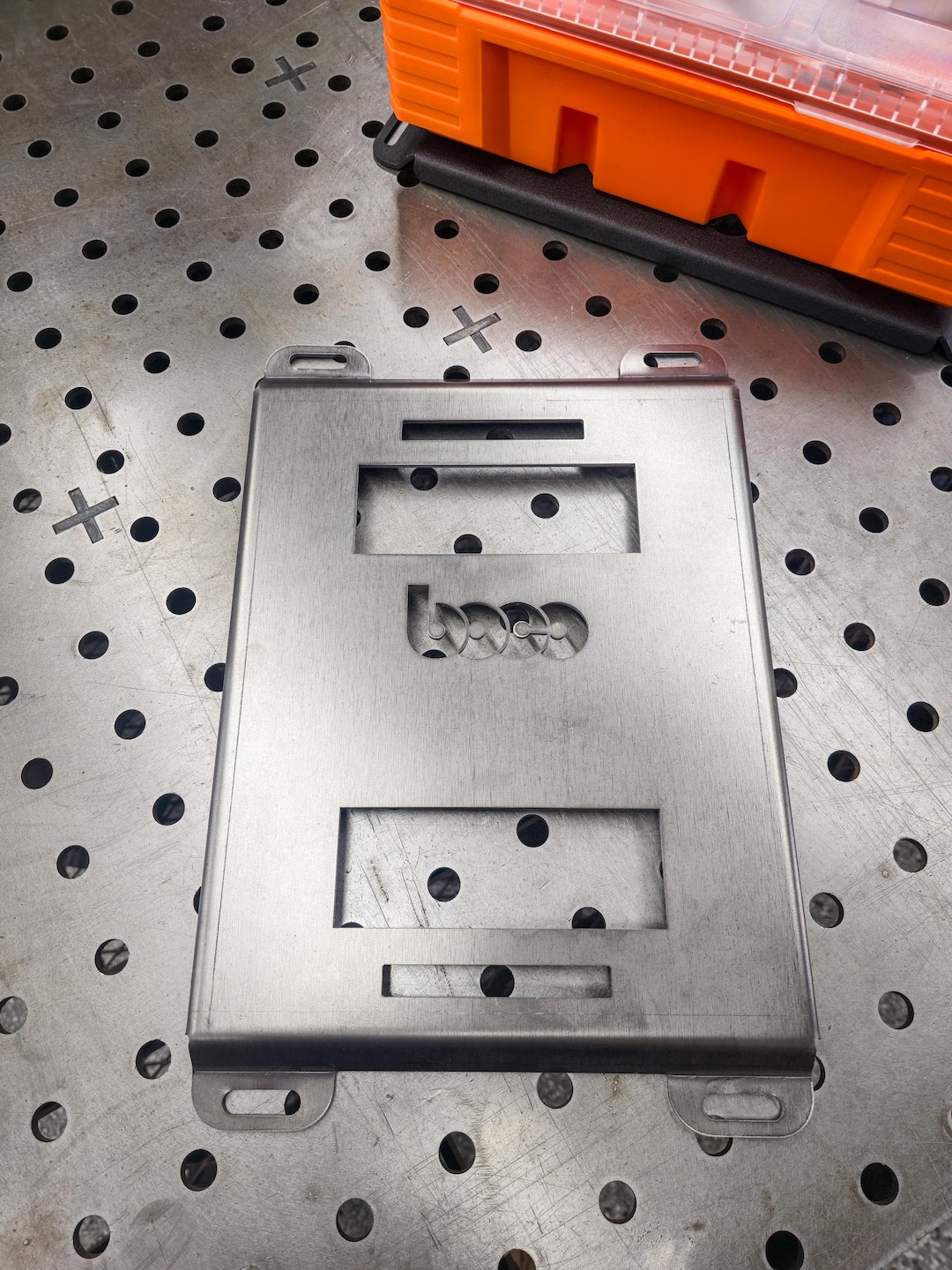 Klein Modbox System Half Size Mounting Plate, 10 Ga Steel, Heavy Duty ...