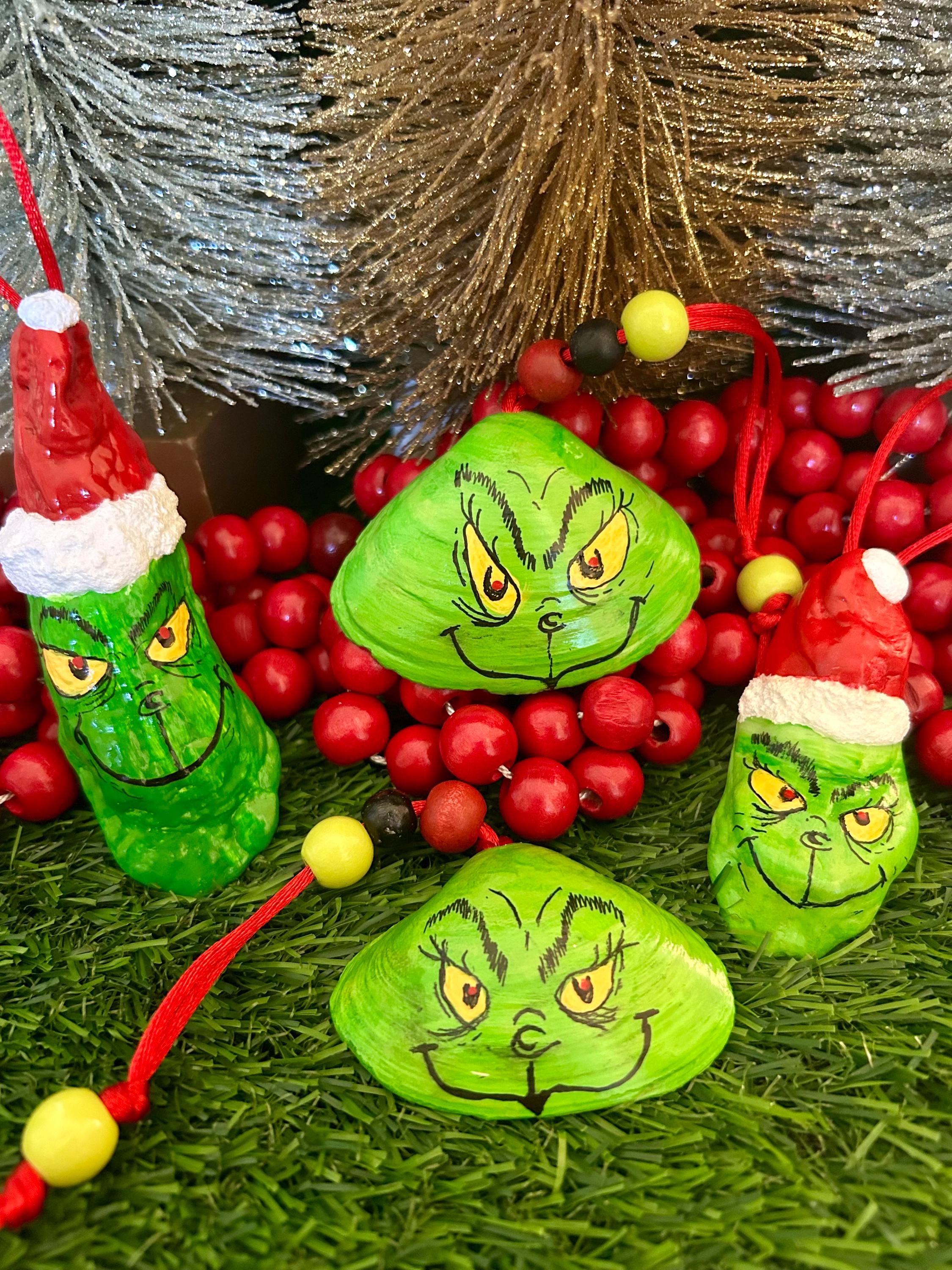 Handpainted Grinch Inspired Ornaments. Oyster and Clam Shell Hand ...