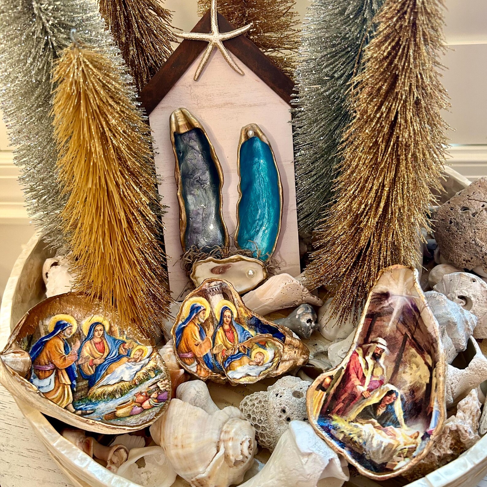 Nativity Scene Decoupage Shells. Celebrate This Joyous Season With ...