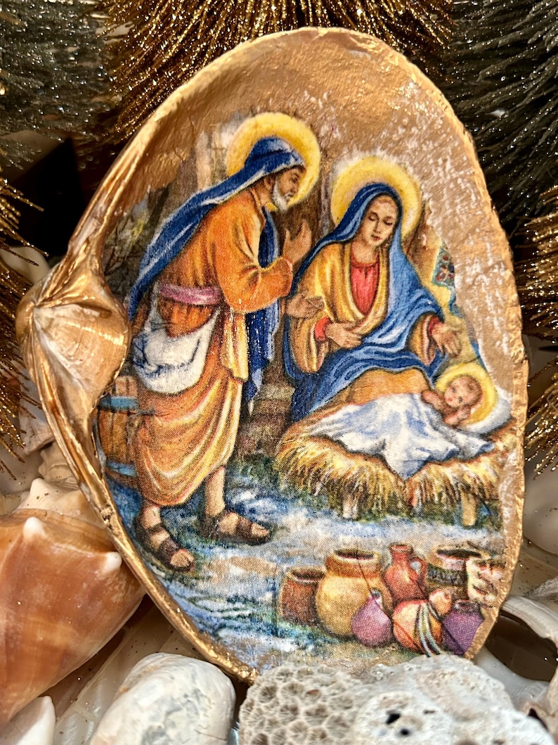 Nativity Scene Decoupage Shells. Celebrate This Joyous Season With ...