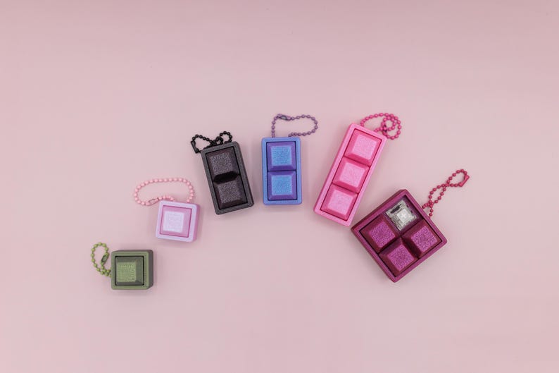 3D Printed Keycap Fidget Clickers, Super Clicky Fidget Keychains With ...