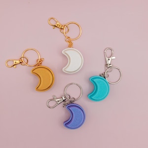 3D Printed Crescent Moon Shaped Fidget Clicker Keychain, Cute Clicky ...