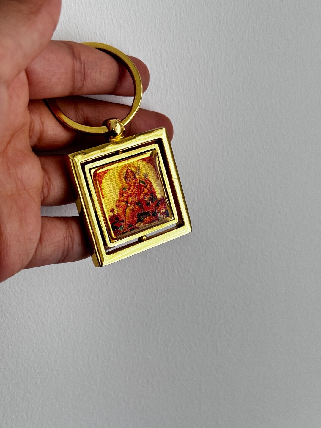 Exclusive 24K Gold Plated Lakshmi Ganesh Key Chain With Metallic Ring ...