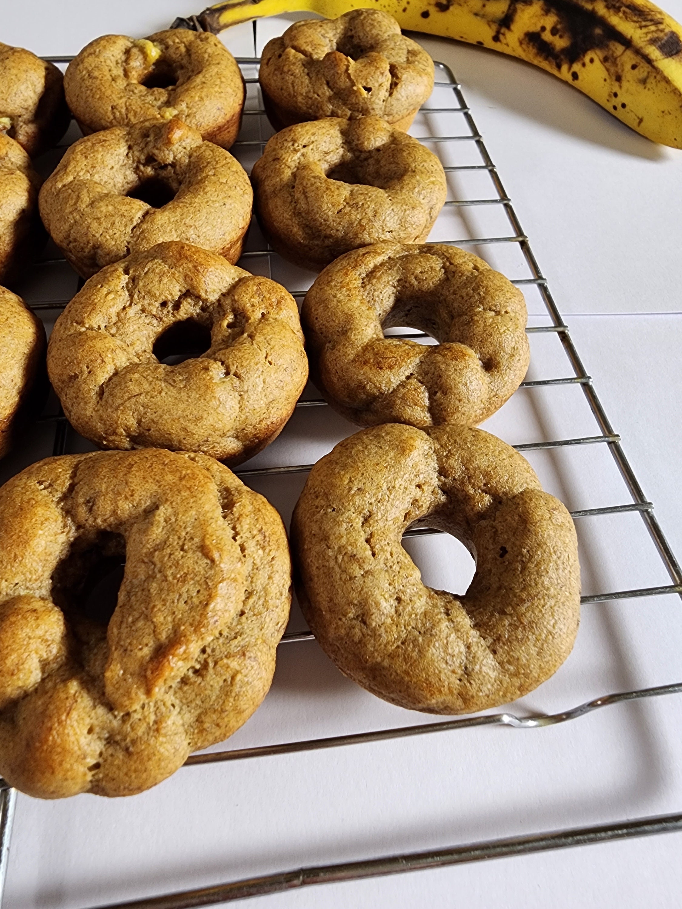 Peanut Butter Banana Dog Donuts Wholesome and Tasty Treats for Your Pup ...