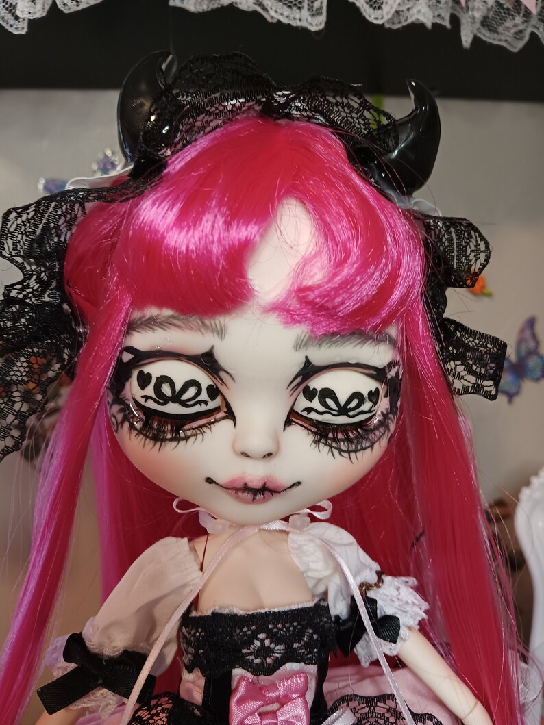 Custom OOAK Art Gothic Blythe Doll - Etsy