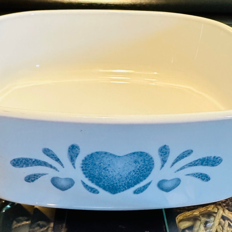 Vintage Corningware Blue Hearts 2 Quart Casserole Dish - Classic Blue ...