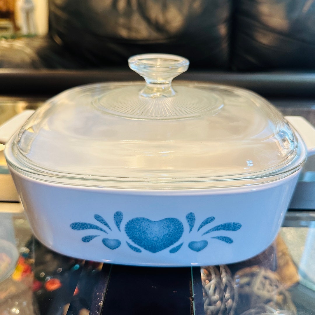 Vintage Corningware Blue Hearts 2 Quart Casserole Dish - Classic Blue ...