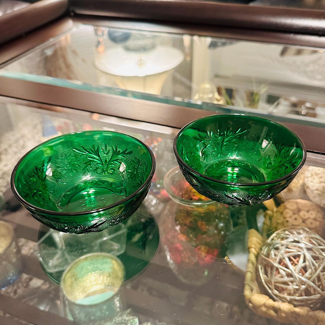 Vintage Tiara Indiana Glass Emerald Green Sandwich Soup/cereal Bowls ...