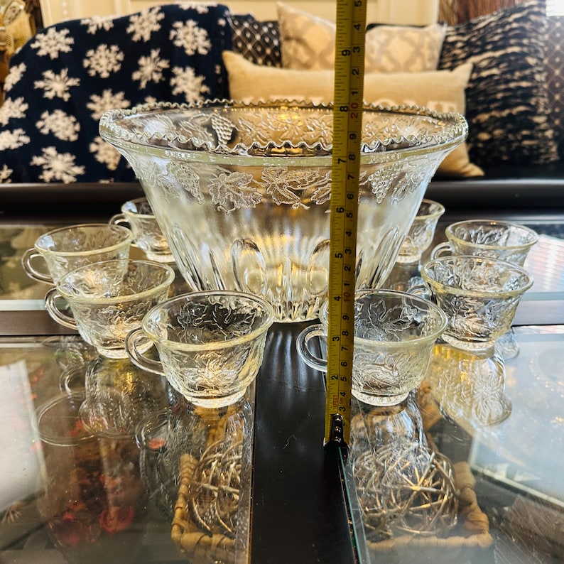 Vintage Indiana Glass Princess Punch Bowl Set – Clear Glass With 8 Cups ...
