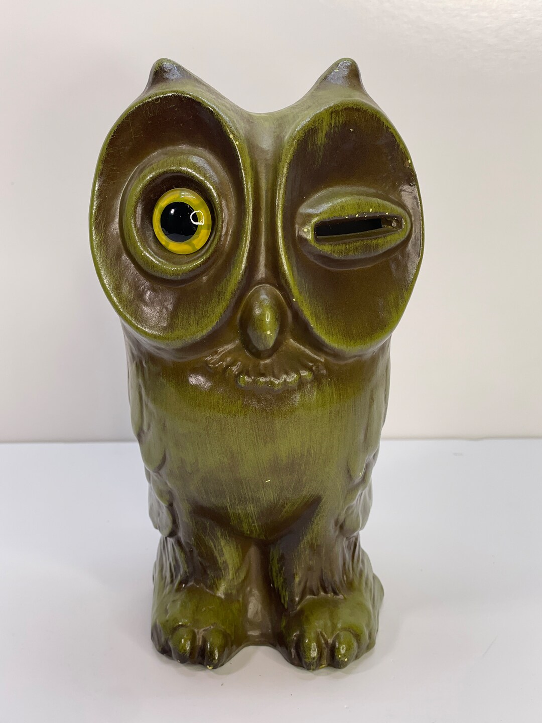 Vintage Haeger Ceramic Avocado Green Winking Eye Owl Saving Figural ...