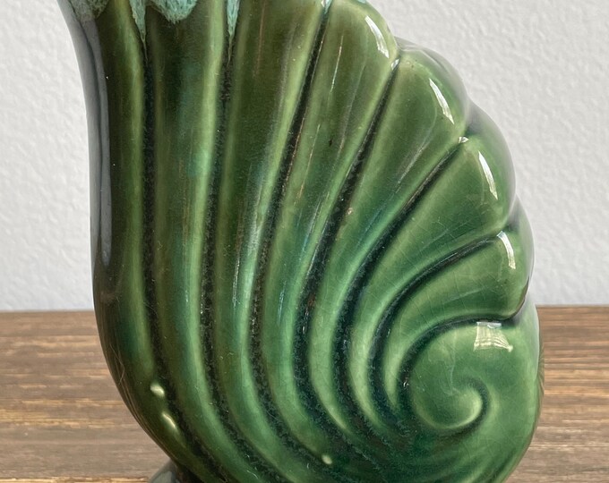 Vintage HULL? MCCOY? POTTERY Sea Foam Drip Planter Shell Shape Green ...