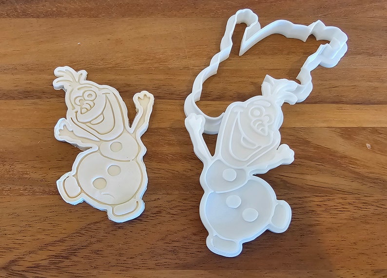 Frozen Elsa & Olaf Cookie Cutter With Embosser Stamps - Etsy Australia