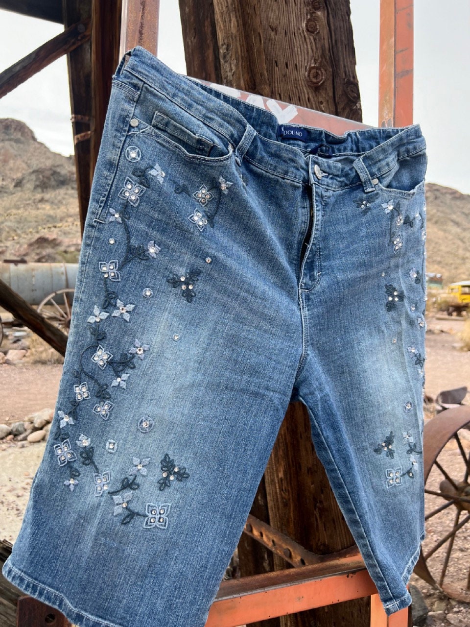 Light Wash Denim Rhinestone Shorts Size 16 Denim Bermuda Shorts Plus ...