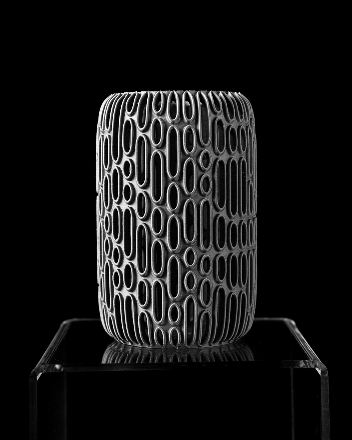 Breach Flower Vase STL 3D Print File by MODERN MACHINE - Etsy