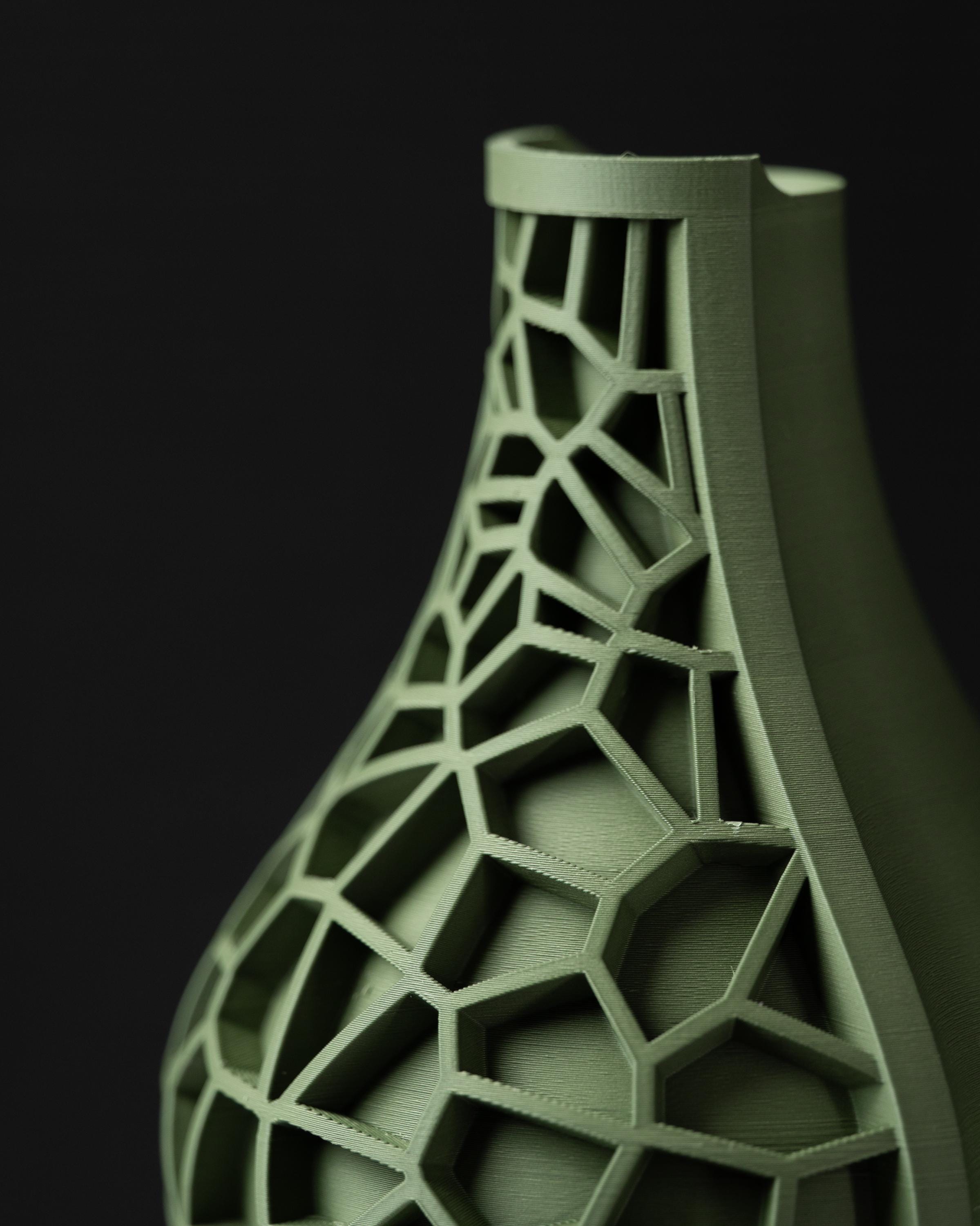 Vori Flower Vase 02 by MODERN MACHINE - Etsy