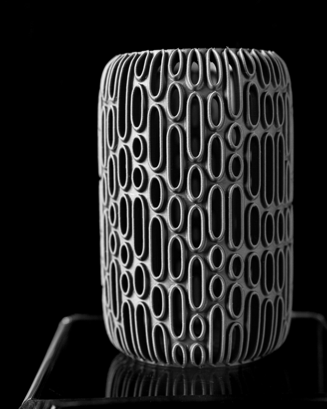 Breach Flower Vase STL 3D Print File by MODERN MACHINE - Etsy