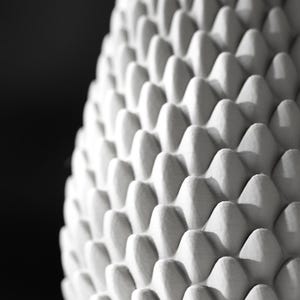 Dragonscale Flower Vase 01 STL 3D Print File by MODERN MACHINE - Etsy