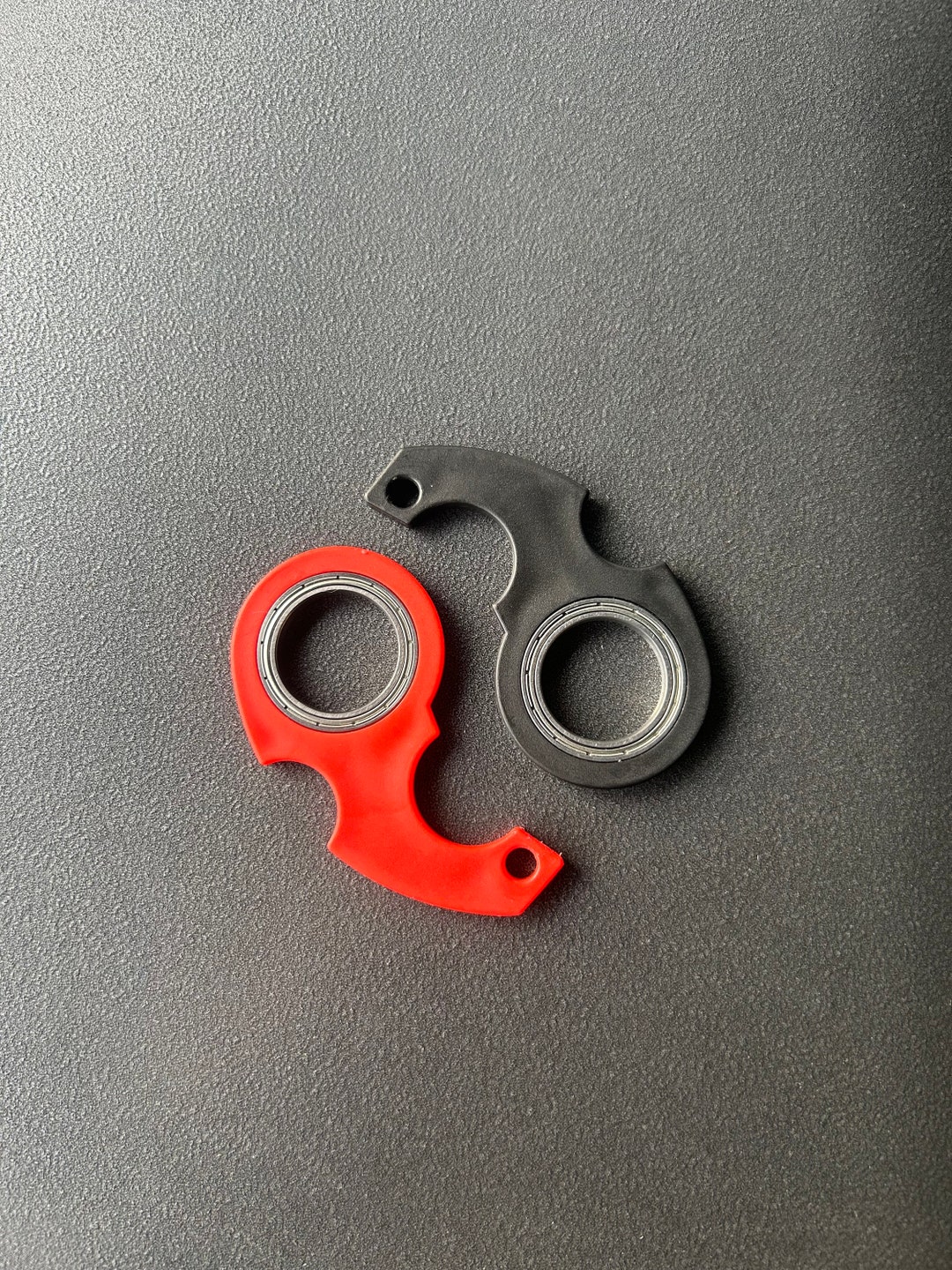 Karambit Spinner Style Fidget Spinner Keychain, Anti Anxiety Toy ...