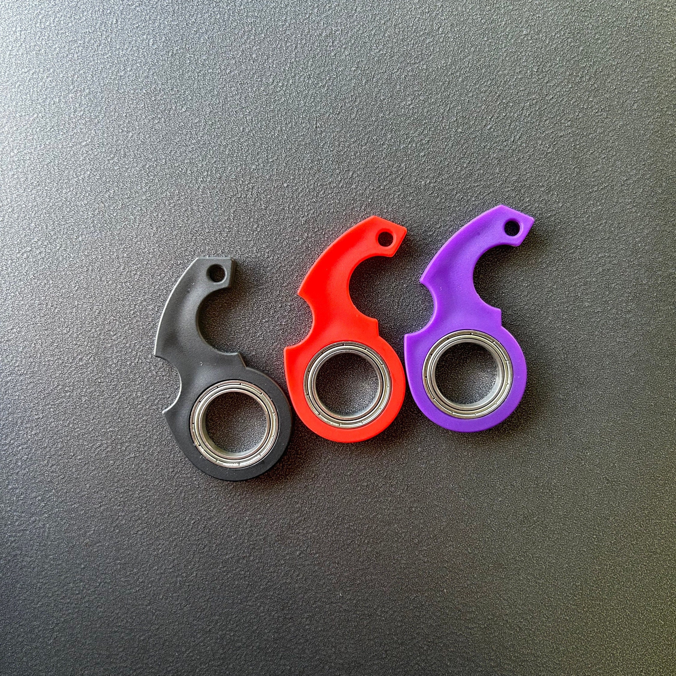 Karambit Spinner Style Fidget Spinner Keychain, Anti Anxiety Toy ...