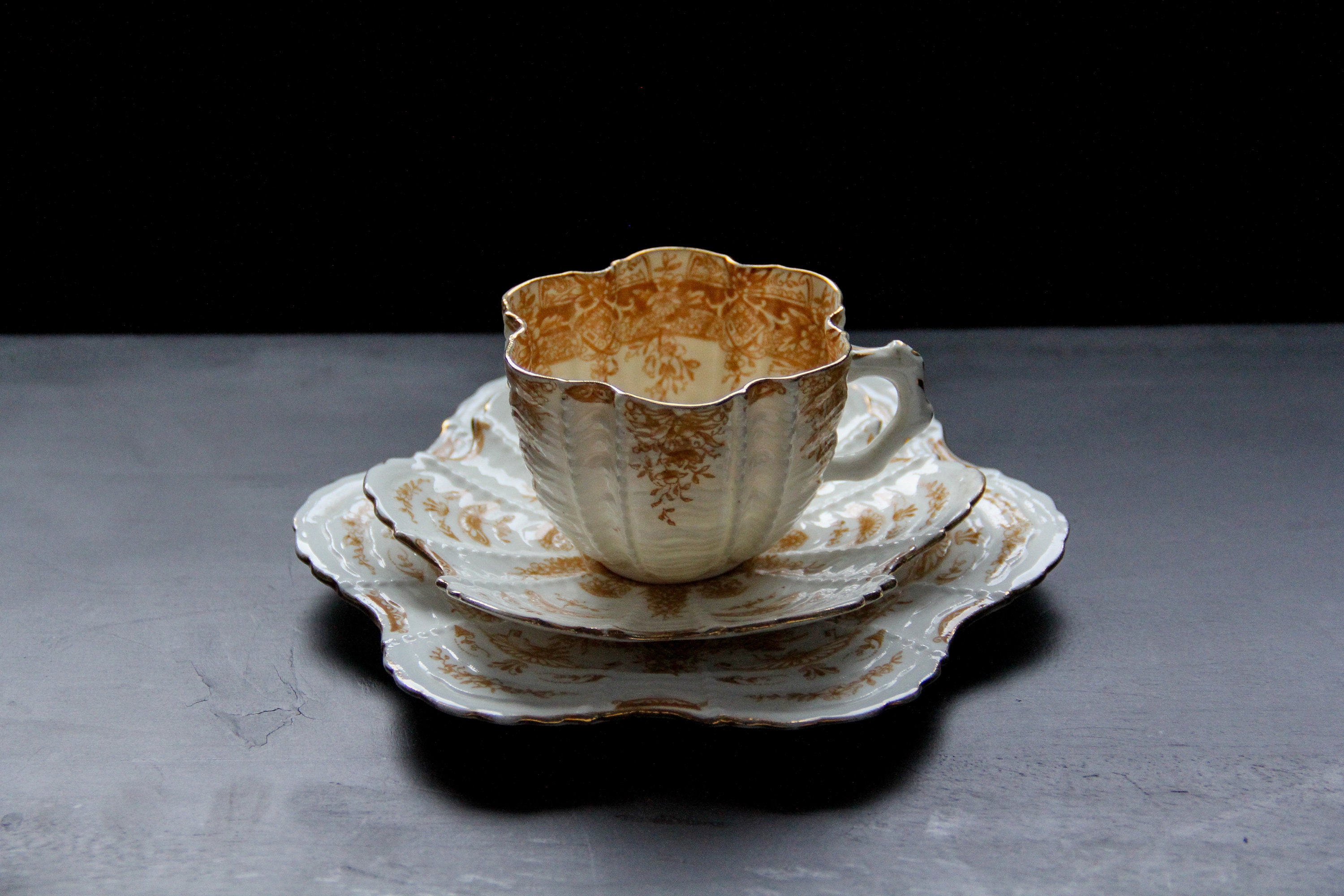 Victorian Pre-shelley, Wileman Co. Shell Pattern Trio Set in Scallop ...