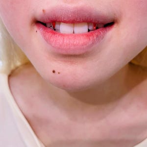 Vamp Fang DIY Tooth Gem Kit | Swarovski Gems | Assorted Flatback Tooth ...