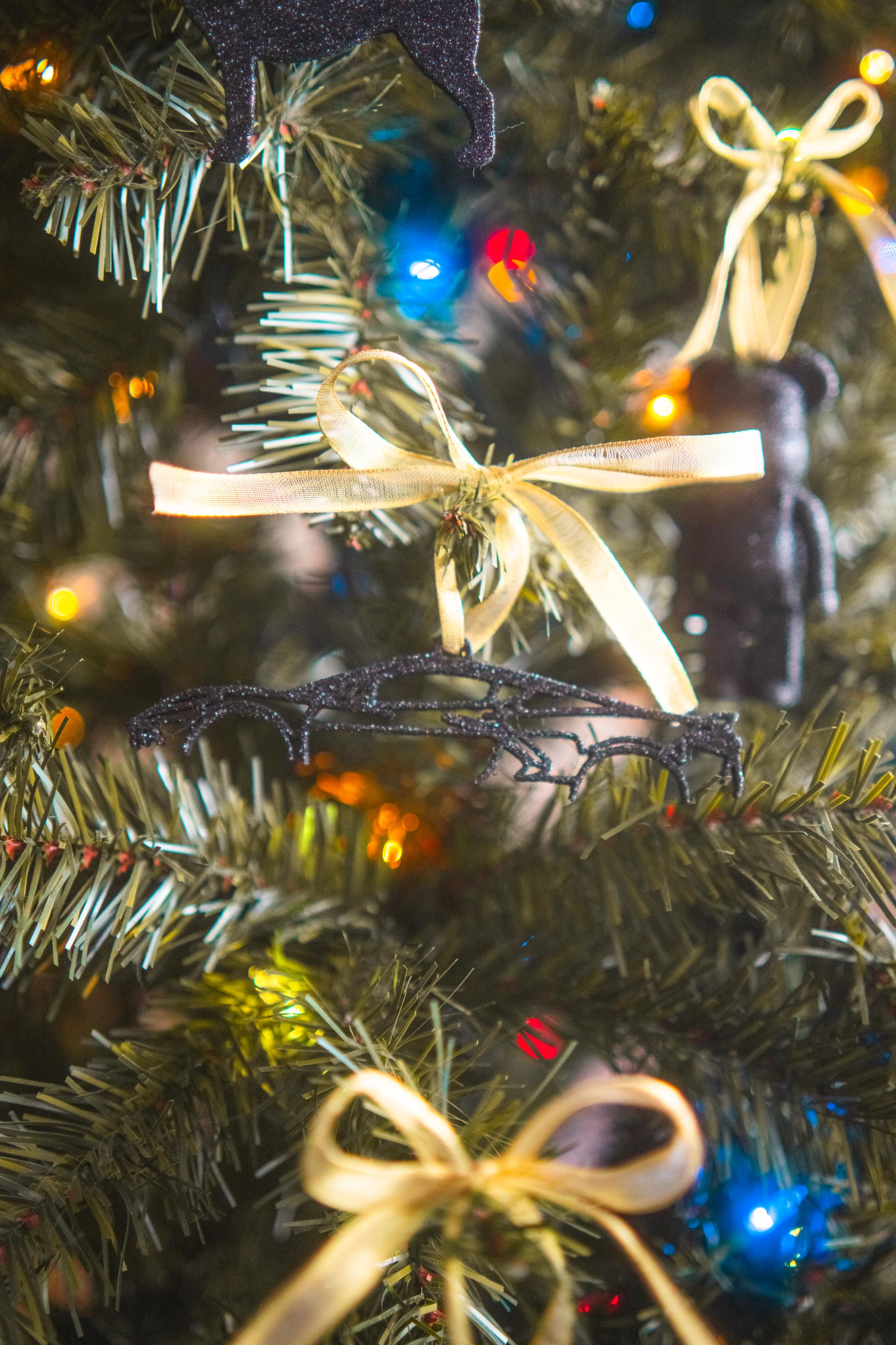 C8 Corvette Christmas Ornament - Holiday Gift Decoration for Gearheads ...