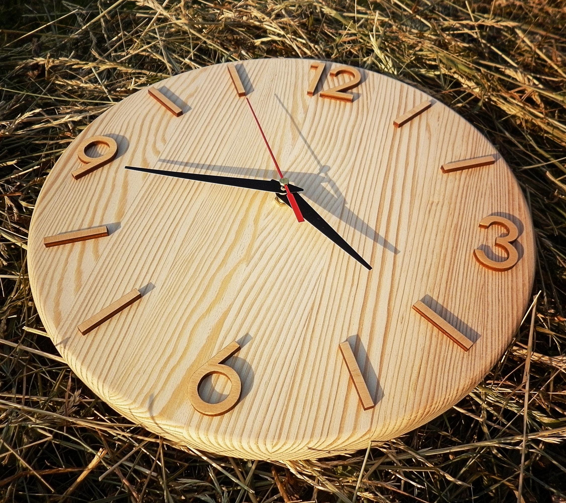Classic Wooden Wall Clock With Numbers, Wooden Fancy Wall Clock Made of ...