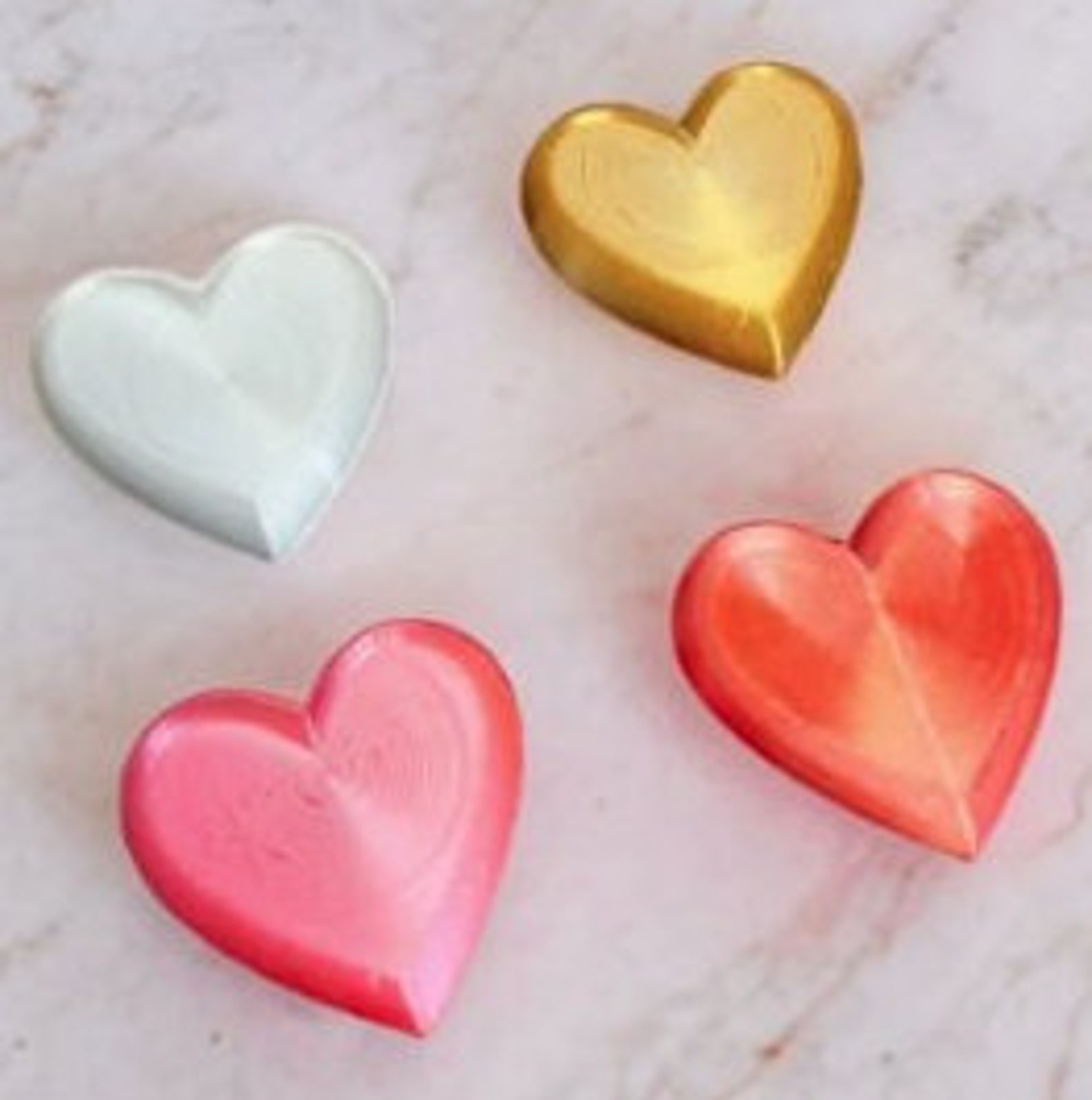 Modern Magnetic Tissue Box Cover With Custom Interchangeable Heart ...