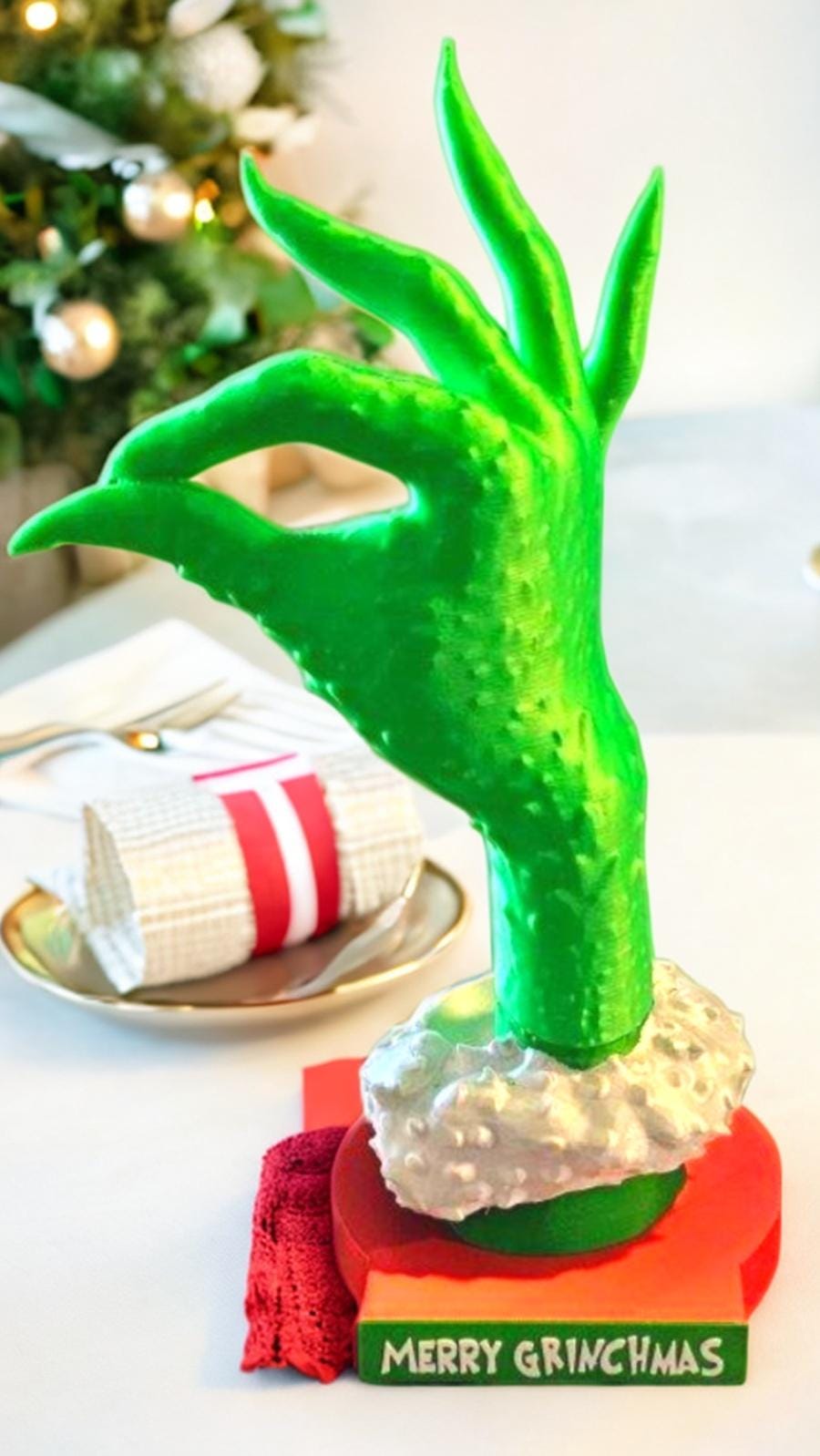 Grinch Hand Ornament Stand: 3D Printed Christmas Decor, Personalized - Etsy