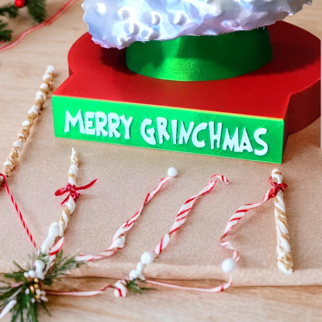 Grinch Hand Ornament Stand: 3D Printed Christmas Decor, Personalized - Etsy