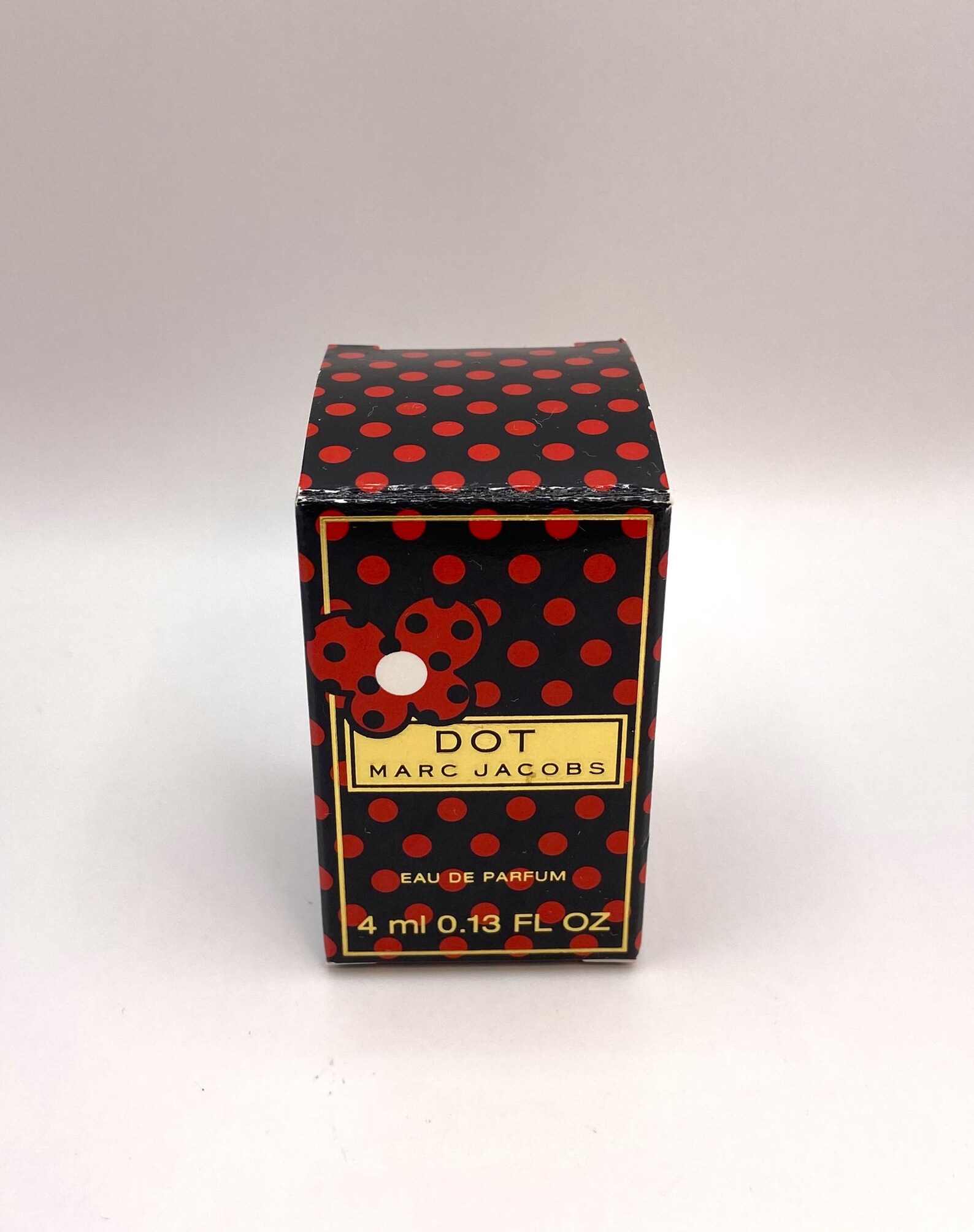 Marc Jacobs Dot MINIATURE Eau Parfum 4ml. Ladybug in the Heart of a ...