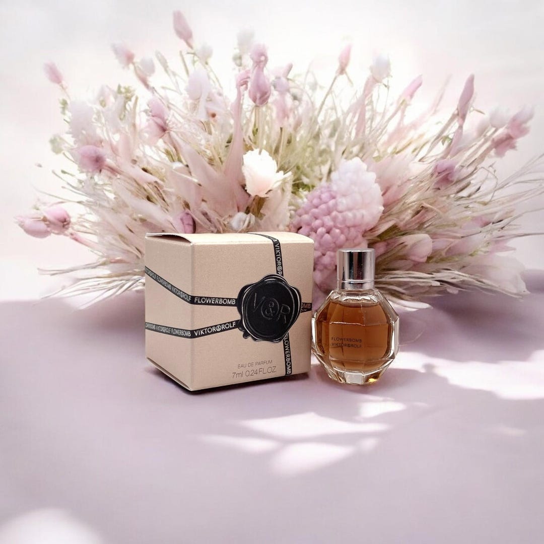 Viktor&rolf Flowerbomb MINIATURE Eau Parfum 7ml. an Explosive Bouquet ...